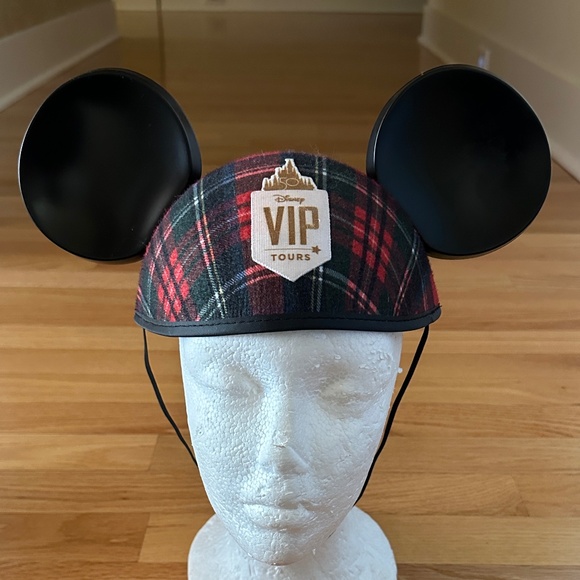 Disney | Accessories | Walt Disney World 5th Anniversary Vip Tour Plaid ...